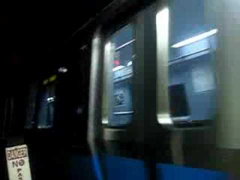 MBTA Blue line test train 0725-0724 with 0726-0727 - YouTube