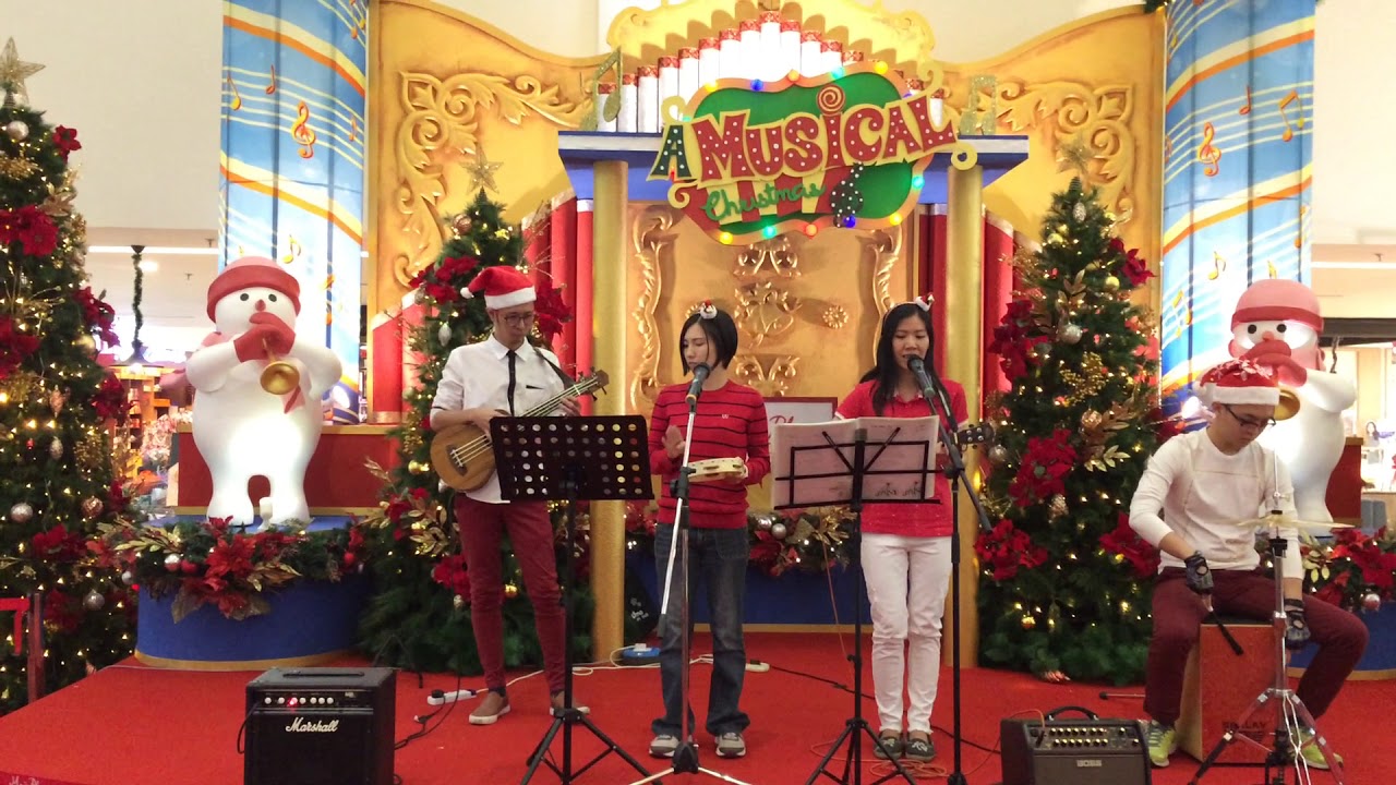 Christmas Themes Live Band - YouTube