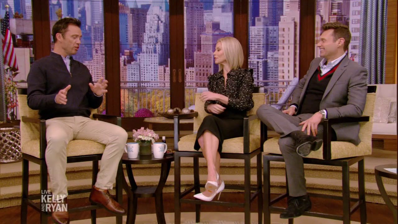 Jeffrey Donovan's Trick for Traveling with His Kids - YouTube