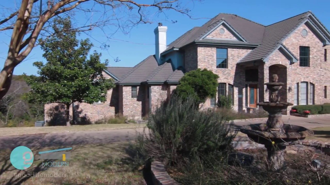 Modern Home Tour Austin: Allison Ferris - 8106 Hickory Creek - YouTube