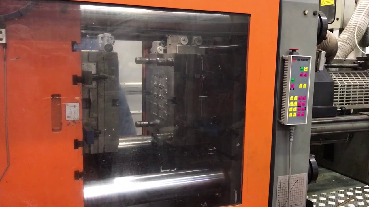 Pressa usata SANDRETTO S7 250 TON, Injection Molding Machine SANDRETTO ...