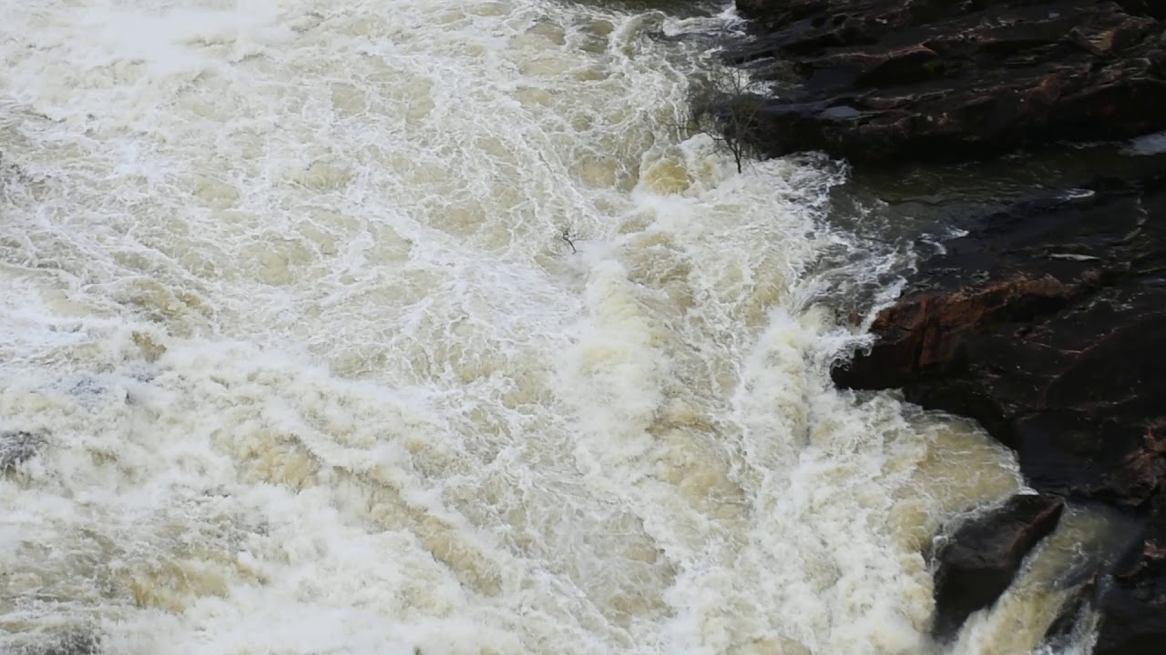 Spillway At Thurlow dam - YouTube