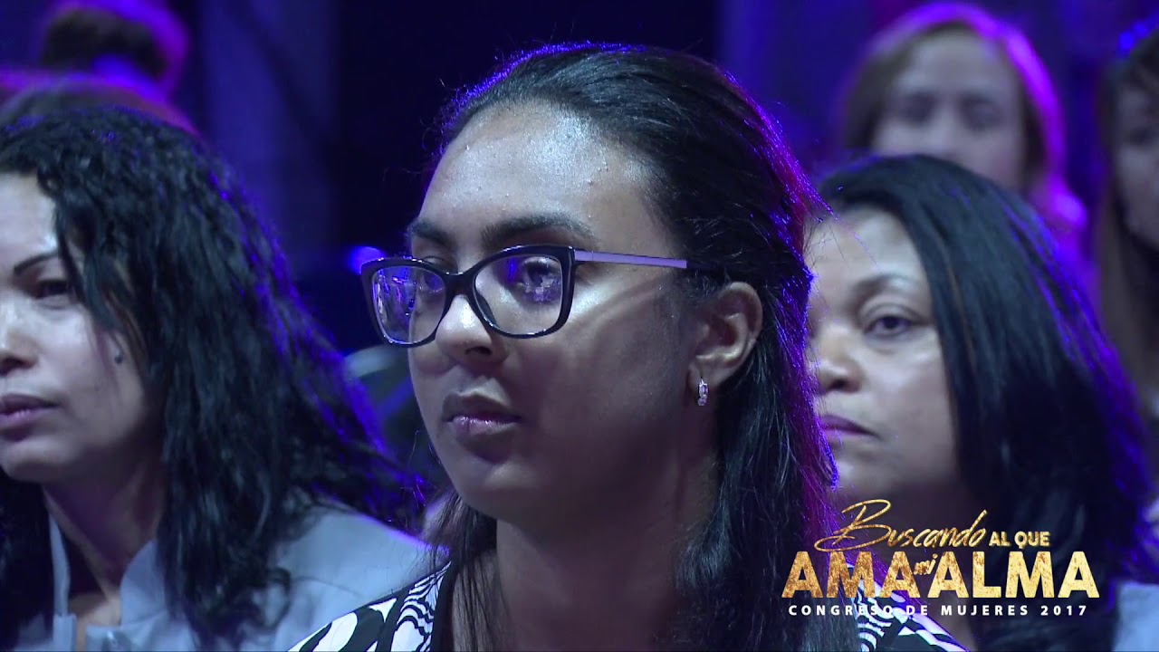 Virginia Brito en Busca del que ama mi alma - YouTube