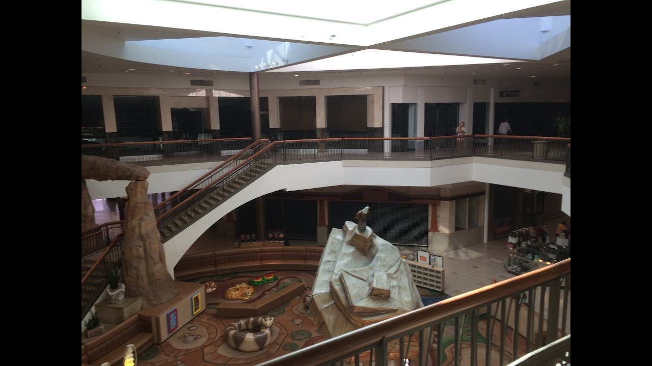 exploring abandoned fiesta mall parking lot for the first time - YouTube