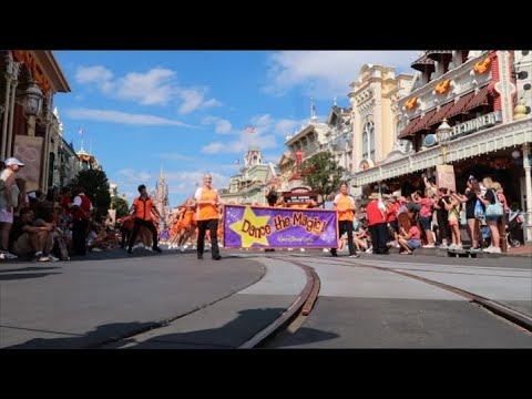 Dance the Magic! October 15, 2022 parade// Walt Disney World's Magic ...