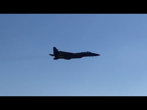 F-15 flyby with afterburner - YouTube