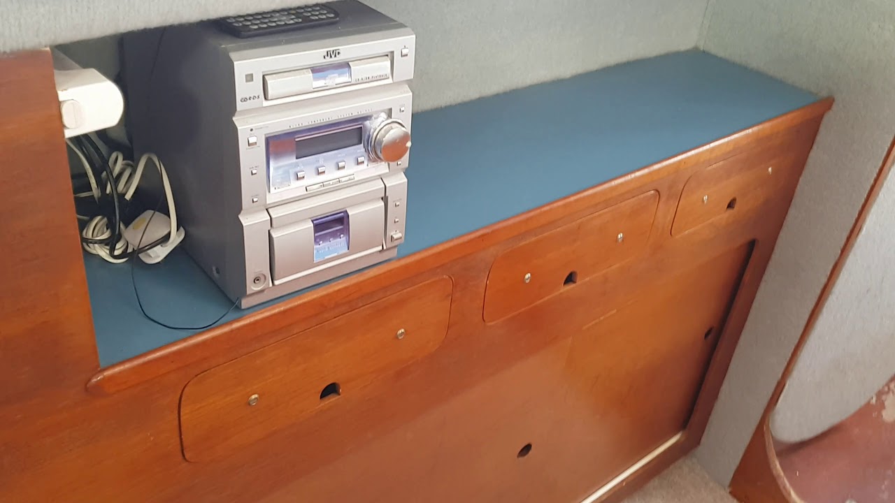 Prout Quest 31 - Boatshed - Boat Ref#261340 - YouTube