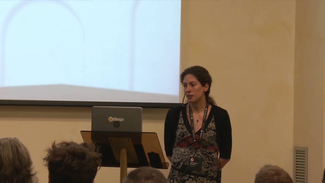 Emanuelle Guillart - Simple APIs and innovative documentation process ...