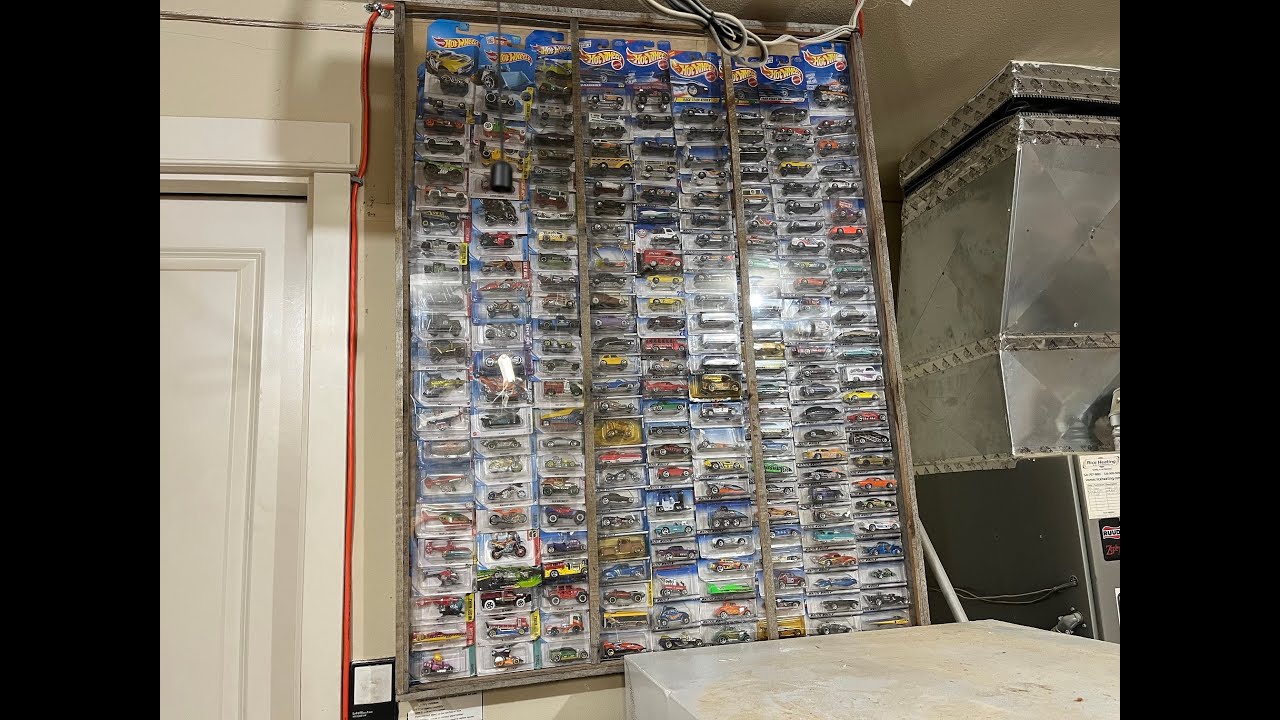 My Hot Wheels Shadow Box - YouTube