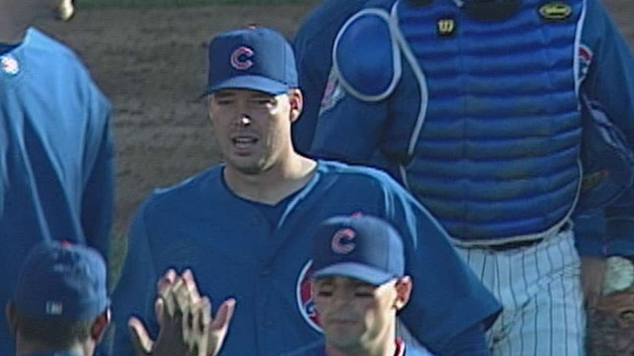 Jon Lieber completes a one-hit shutout - YouTube