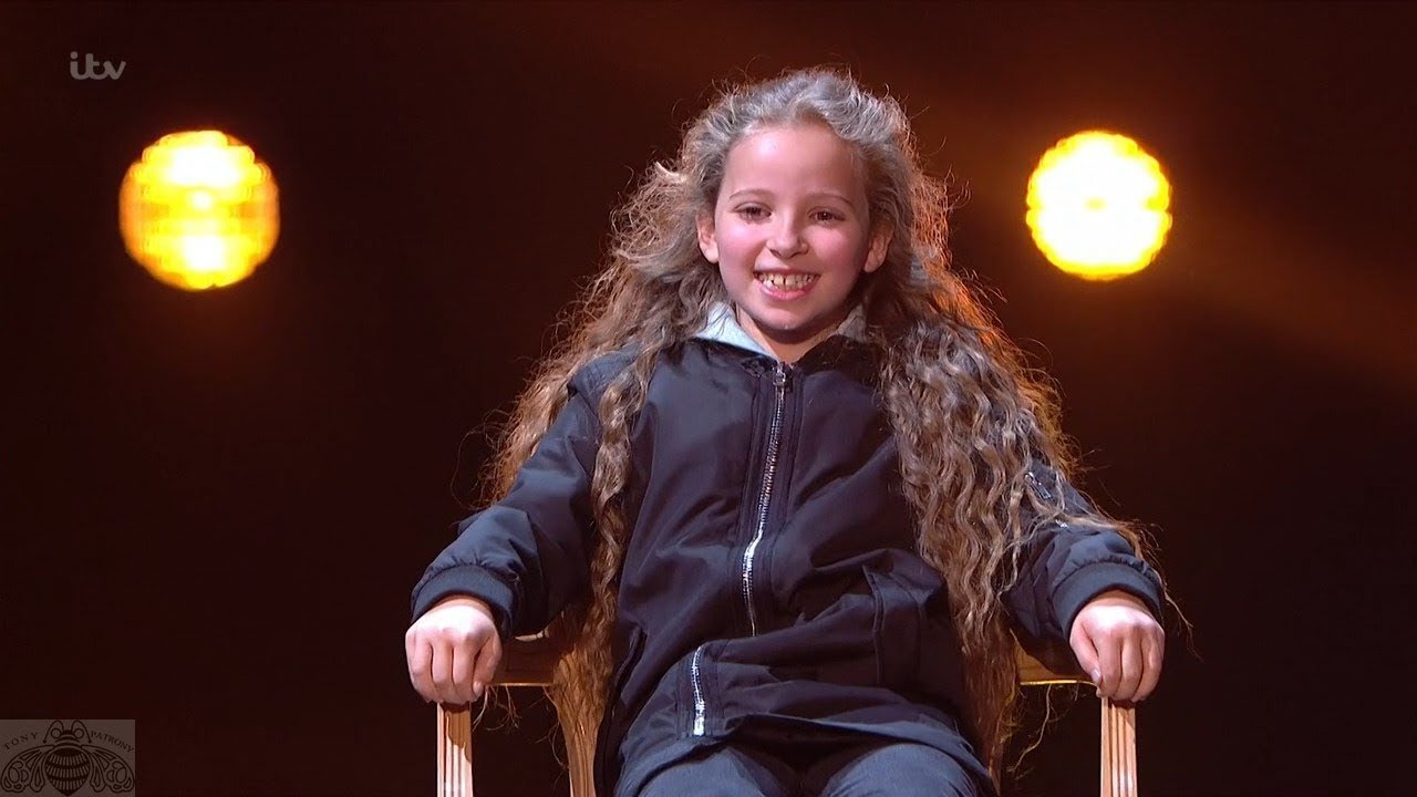 Semifinais - Issy surpreende mais uma vez com seus truques - [Legendado ...