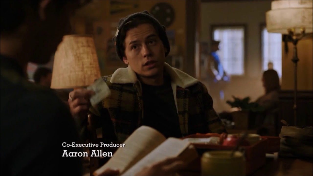 Marcus Zane as "Louie" on Riverdale - YouTube