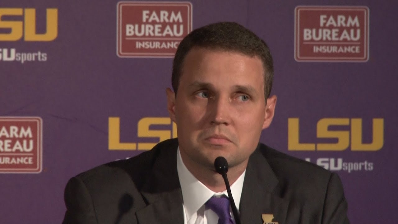 FULL SOUND | LSU HC Will Wade & AD Joe Alleva address media following ...