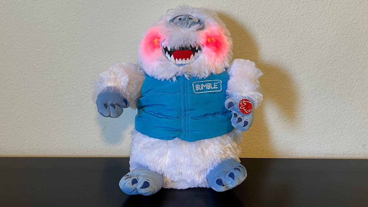 Dan Dee Christmas 2014 Singing Bumble (Lighted Cheeks Model) - YouTube