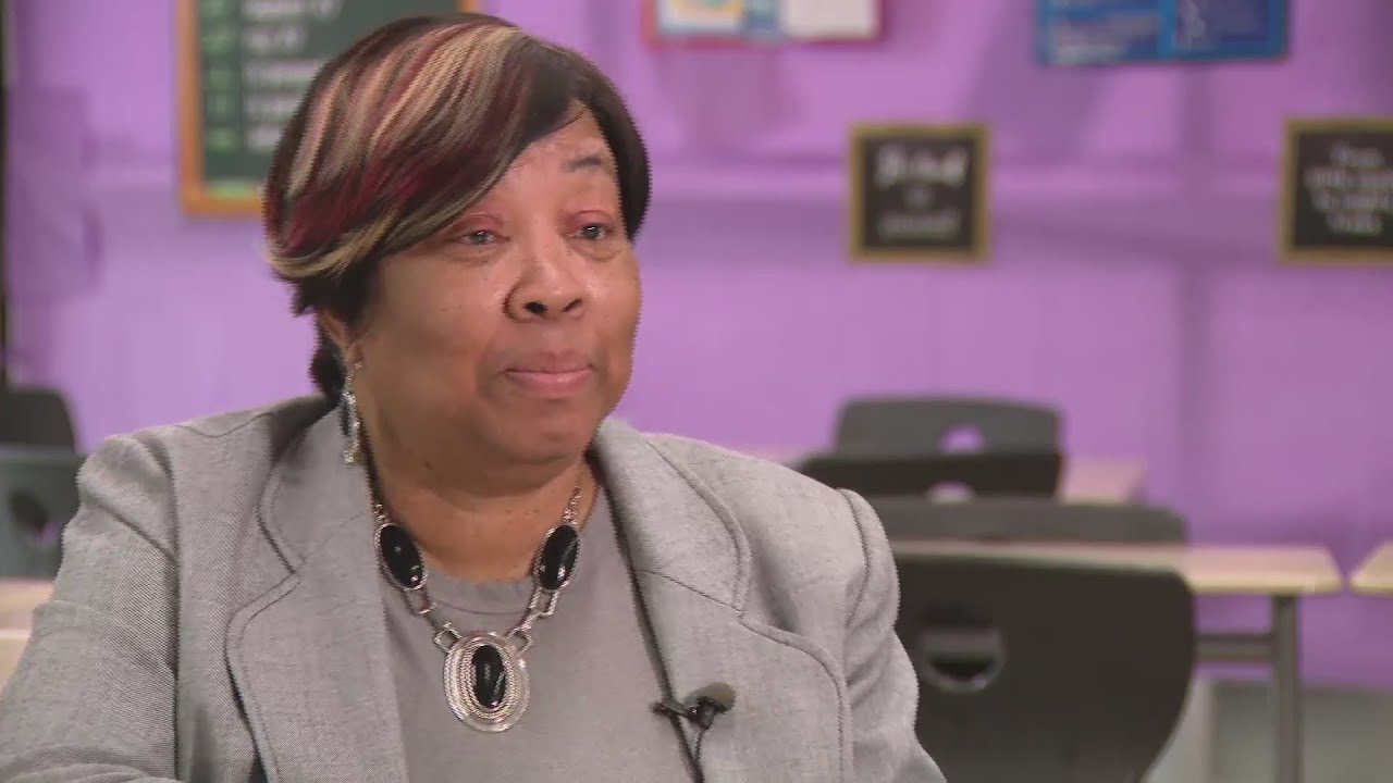 Love and support always part of equation for Chicago teacher - YouTube
