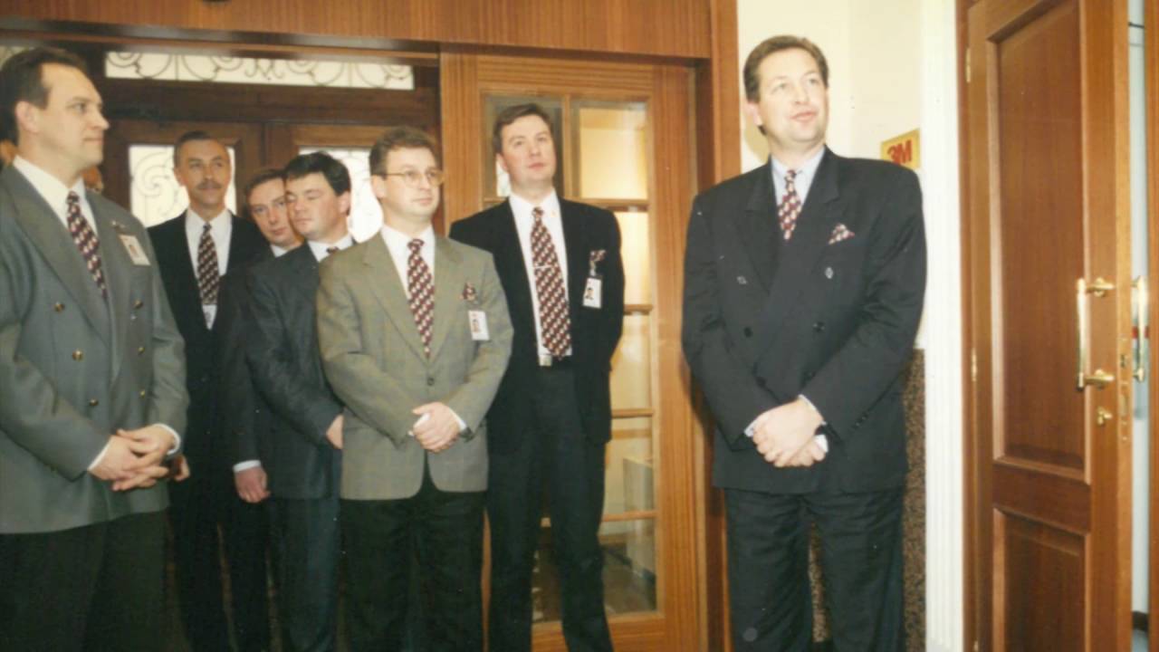 Inge Thulin - YouTube