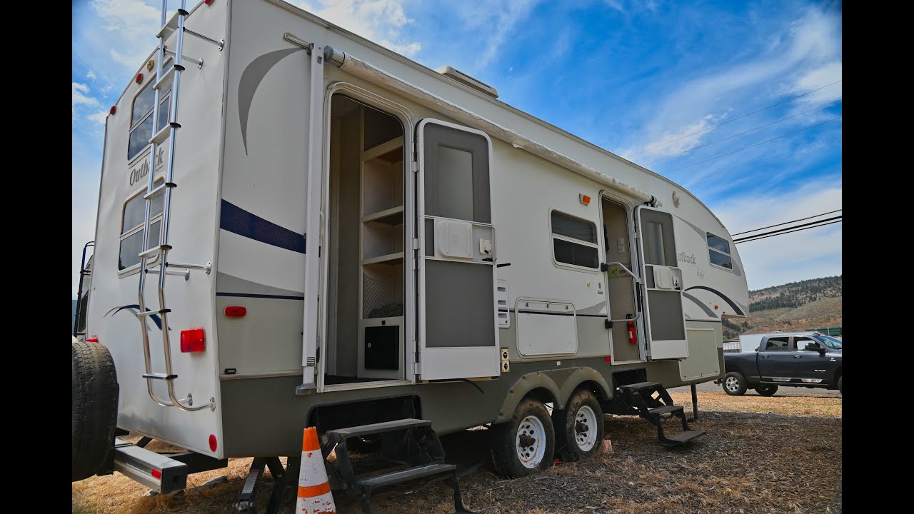 FOR SALE (SOLD) 2004 Keystone Outback 29FBH-S Bunkhouse - YouTube