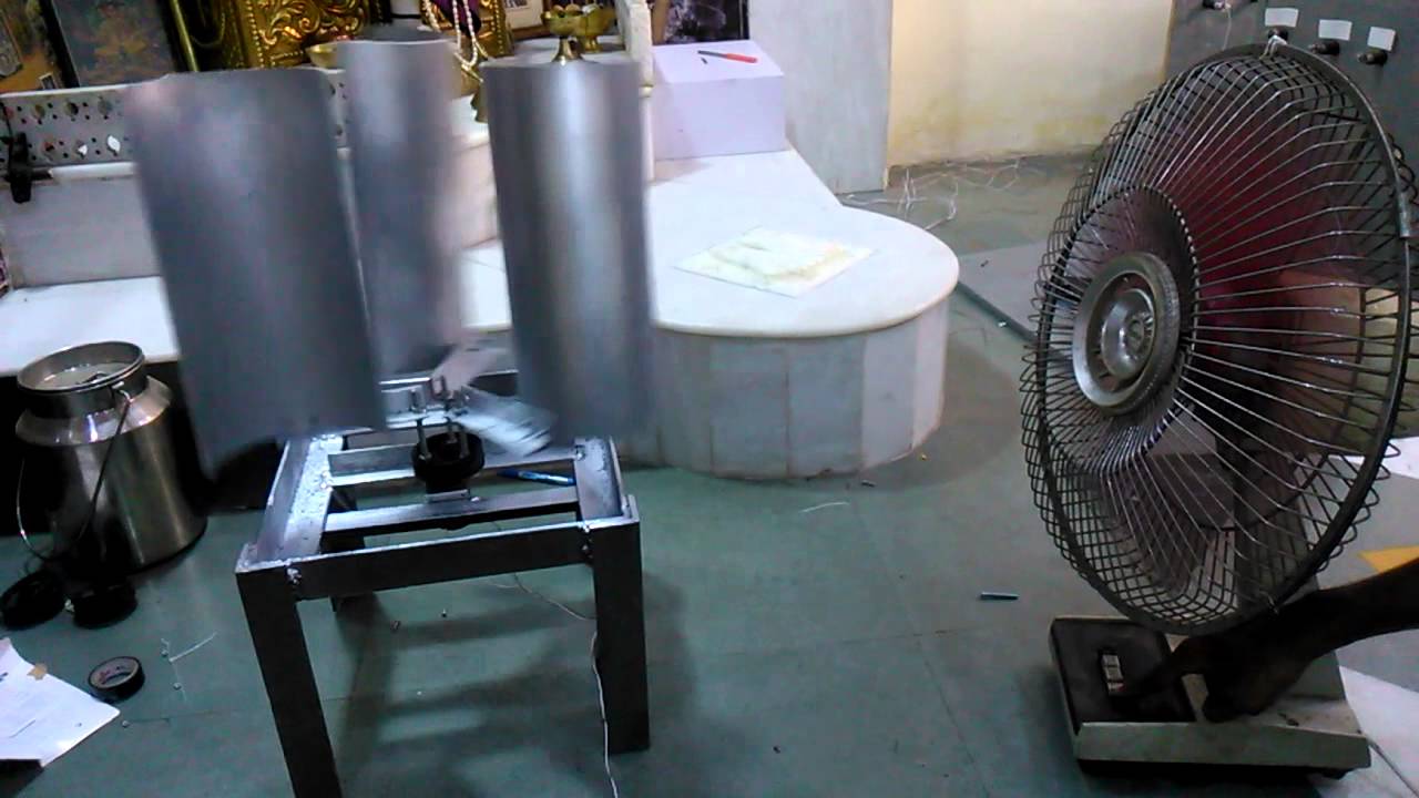 Highway windmill - YouTube