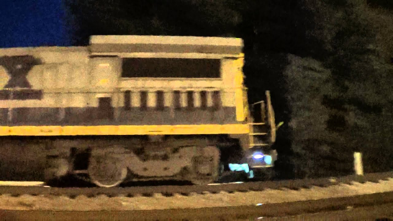 HD: CSX 5944 leads CSX A716-03 in Union City, GA - YouTube