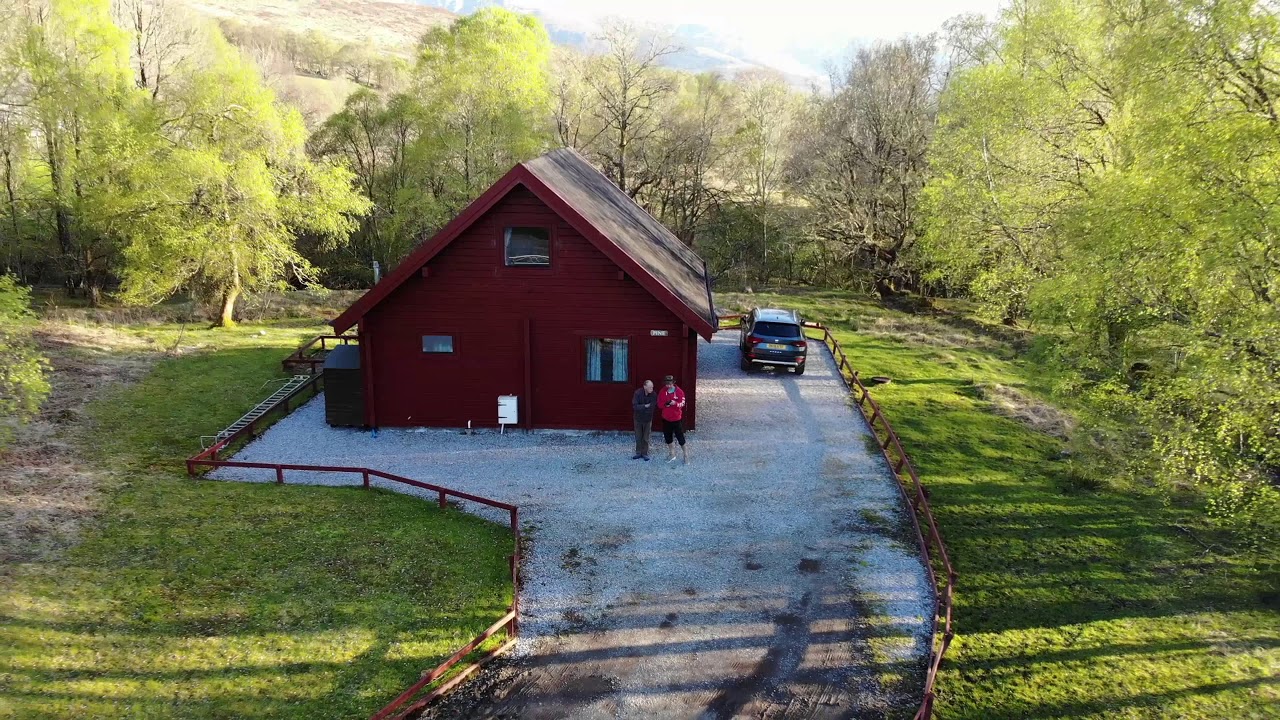 Bohenie Lodges in Glen Roy, Scotland 4k drone - YouTube