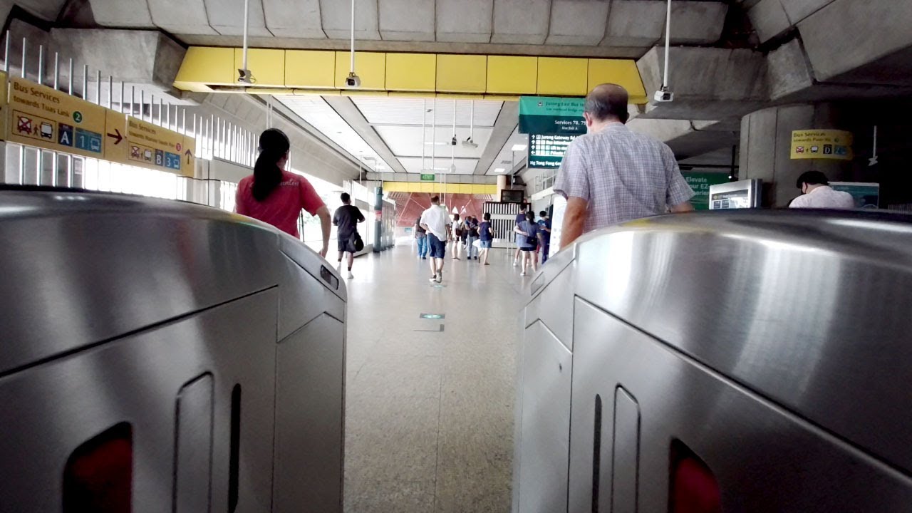 Singapore MRT ride from Mountbatten to Jurong East train station (1 of ...