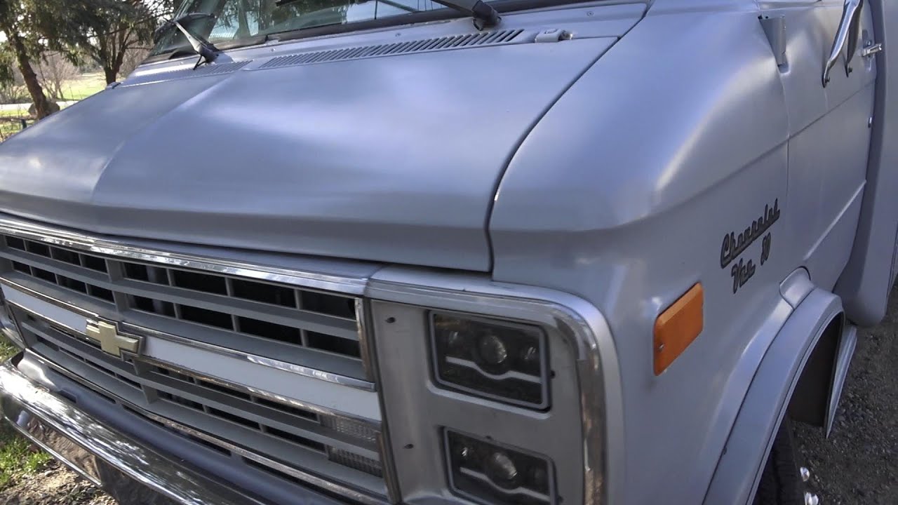 Chevy Van G30 454 Cid