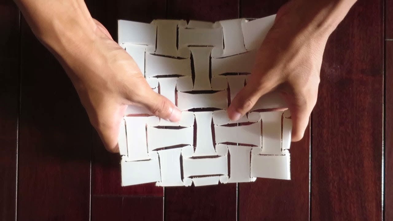 Bistable Auxetic Saddle surface - YouTube