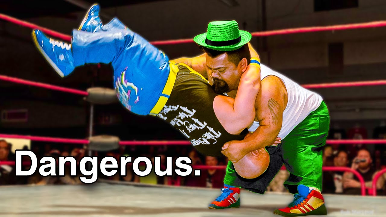 The Extreme World Of Dwarf Wrestling! - YouTube