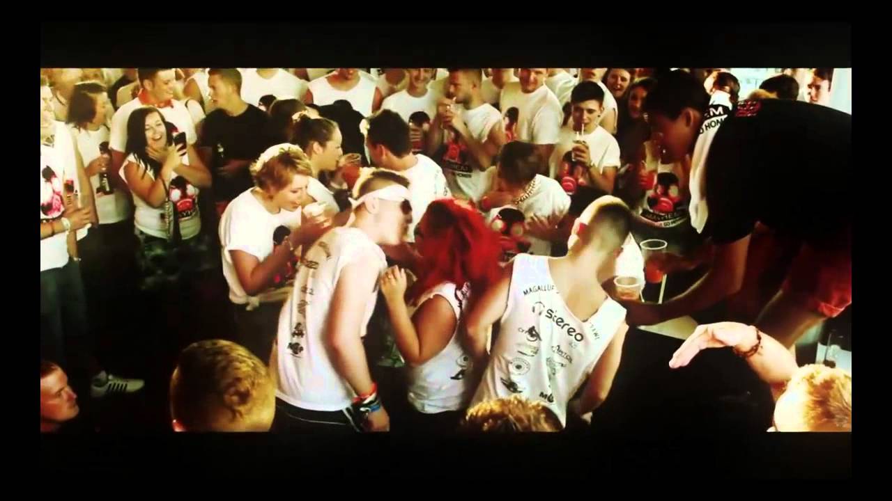 Mayhem Bar Crawl Magaluf - YouTube