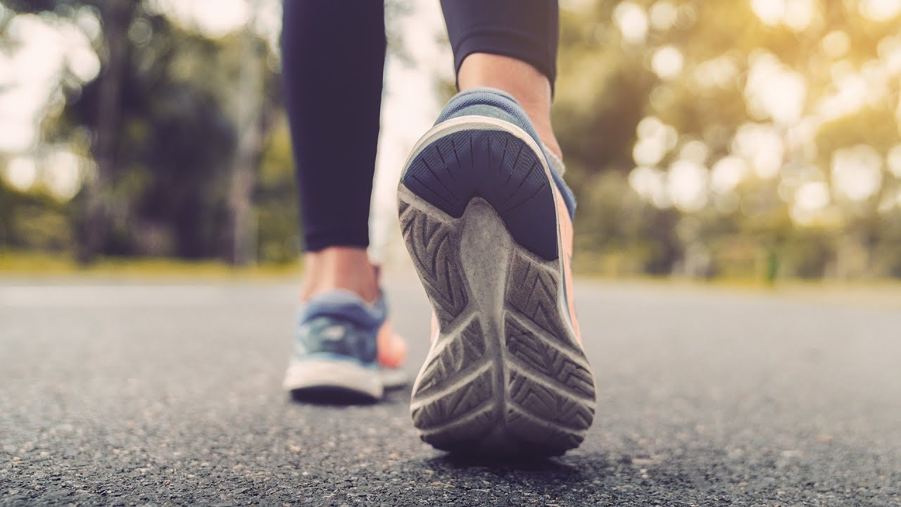 2 Minute Walk Can Help Blood Sugar Levels From Fluctuating Study YouTube 2-minute-walk-can-help-blood-sugar-levels-from-fluctuating-study-youtube
