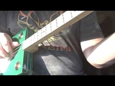 3 string test - YouTube