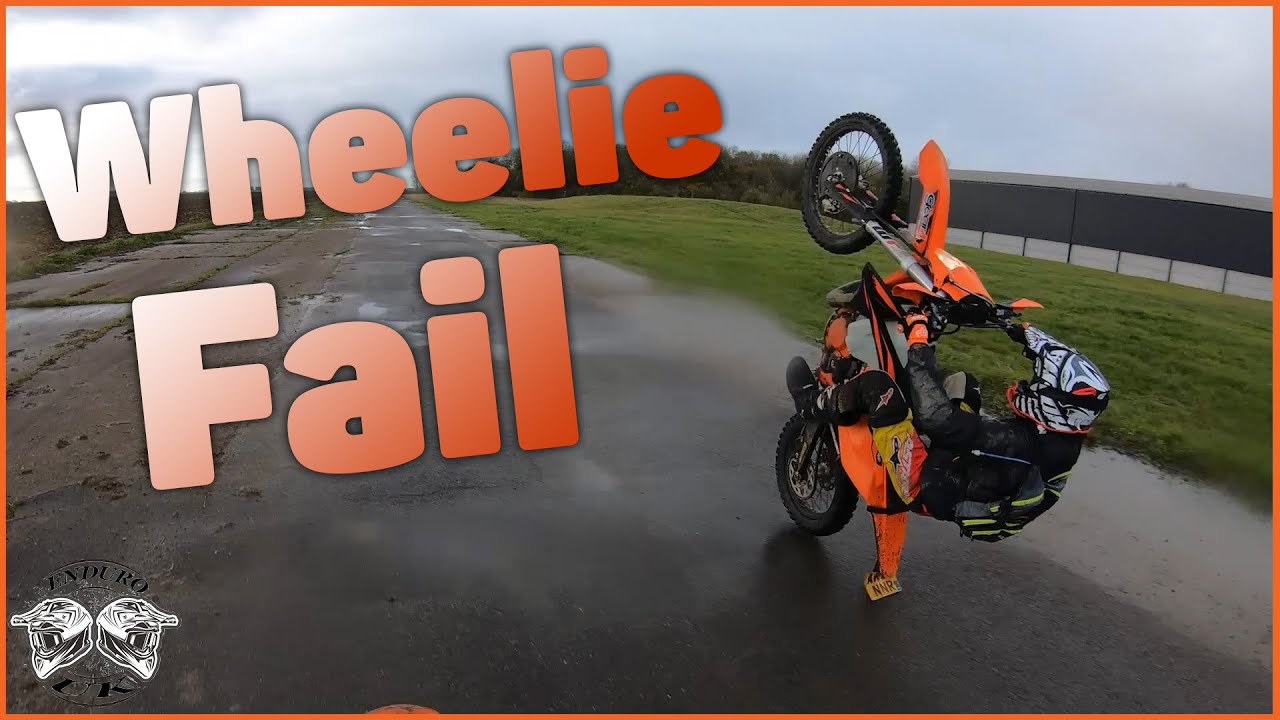 Wheelie training ( Wheelie FAIL)... - YouTube