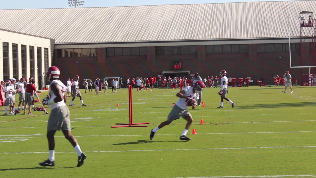 Scenes from Alabama's first spring practice of 2017 - YouTube