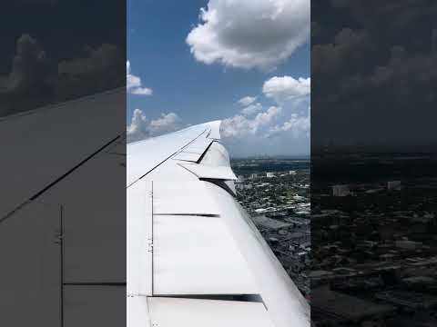 Lufthansa Boeing 747-8i landing in Miami intl - YouTube