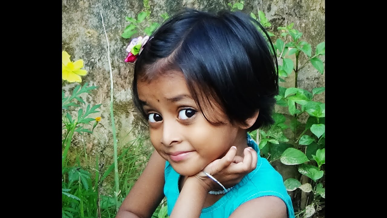 Mithila Rani Nath Juthi dances Aakashe batashe Chol sathi... - YouTube