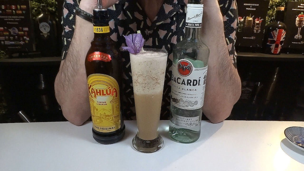 COMO PREPARAR LA BEBIDA ÉXTASIS DE CAFÉ TROPICAL - YouTube