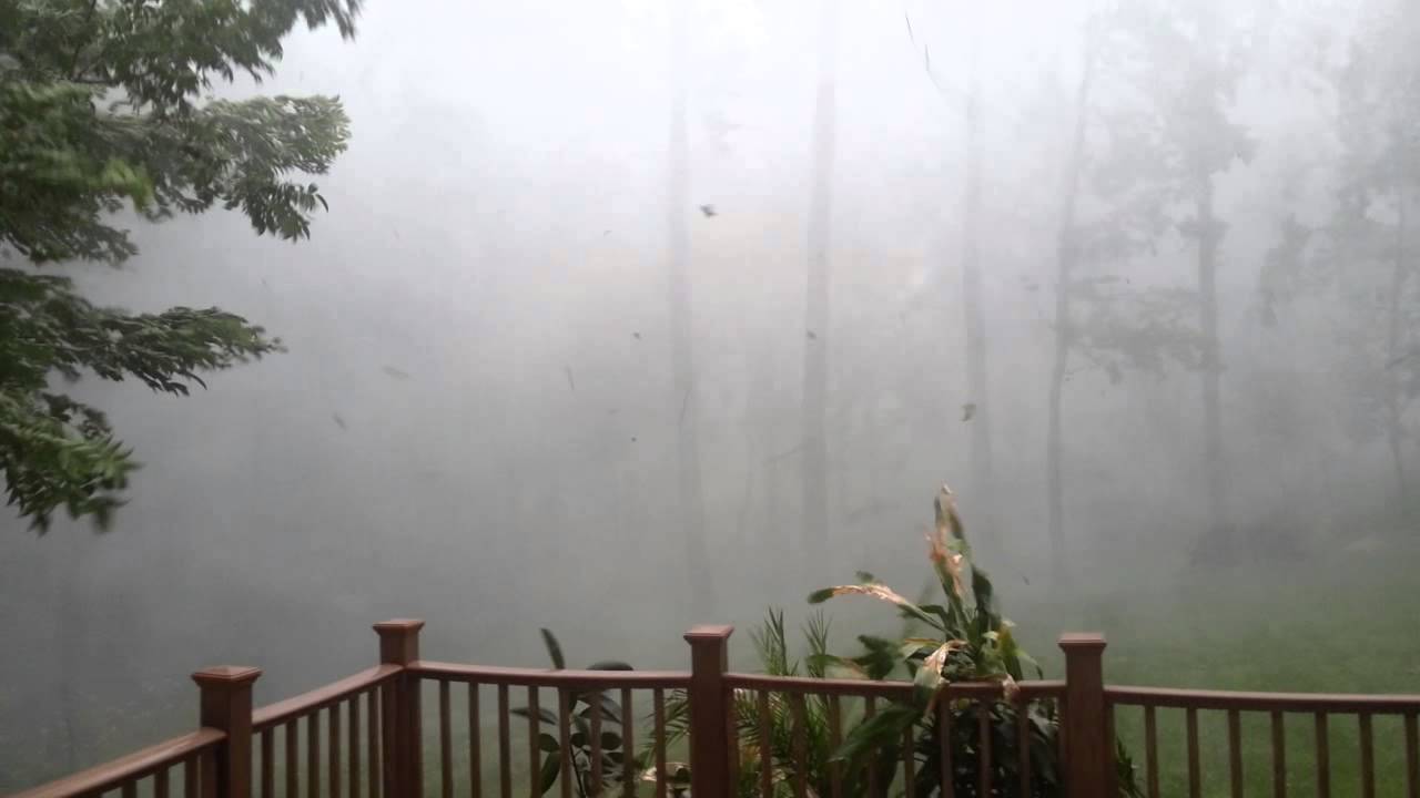 loud thunder and crazy wind outside of philly...possible tornado? - YouTube