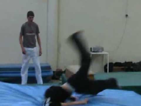 Double Frontflip gone wrong - YouTube