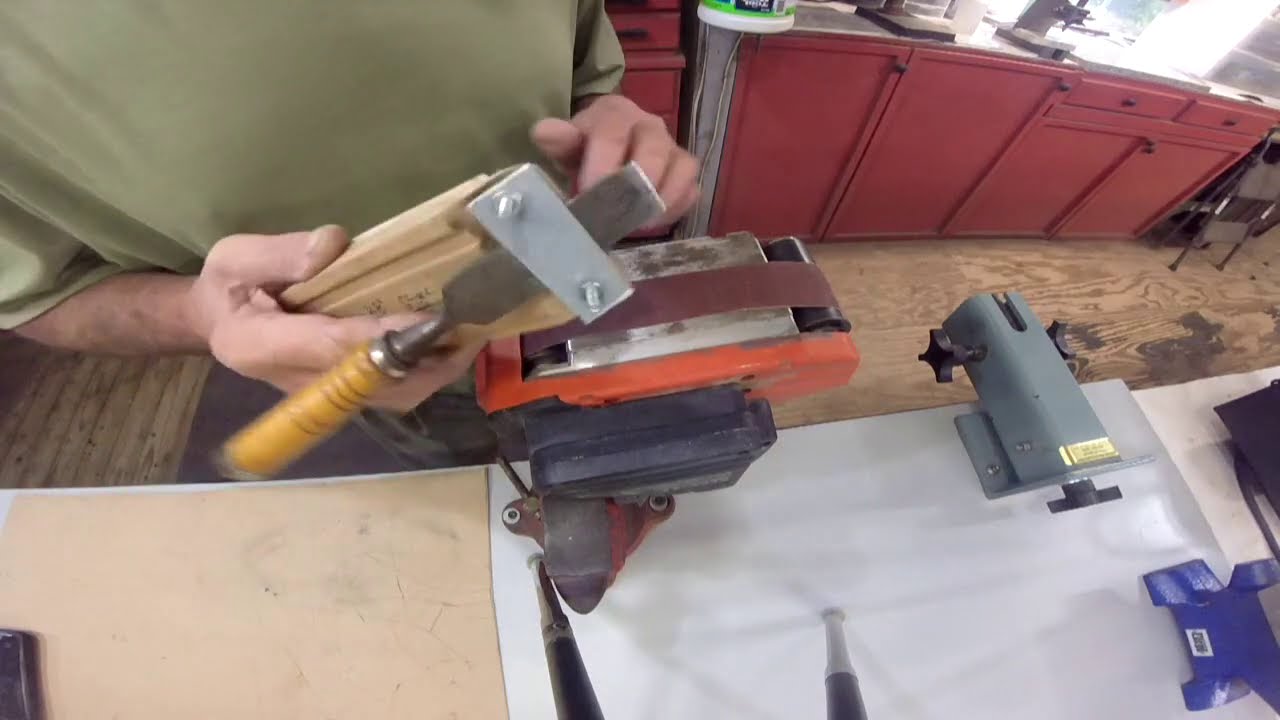 How to make a Chisel sharpening jig on the cheap! - YouTube