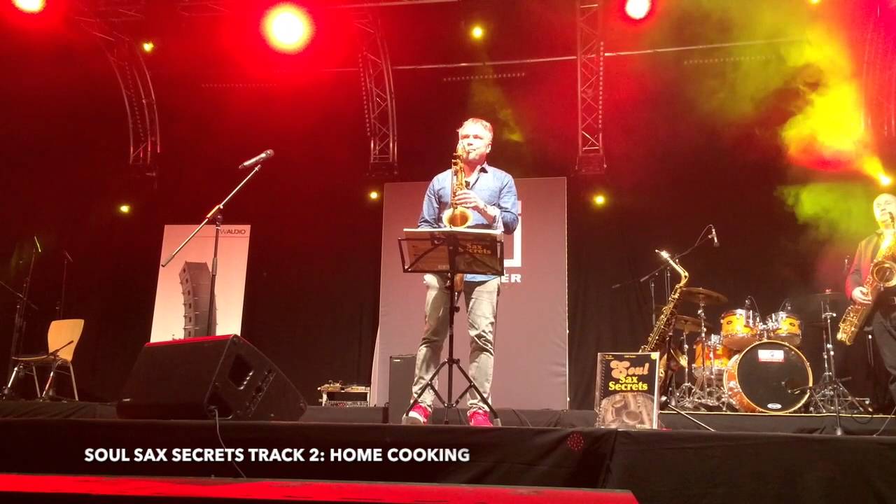 SOUL SAX SECRETS AND FUNKY DUETS - YouTube