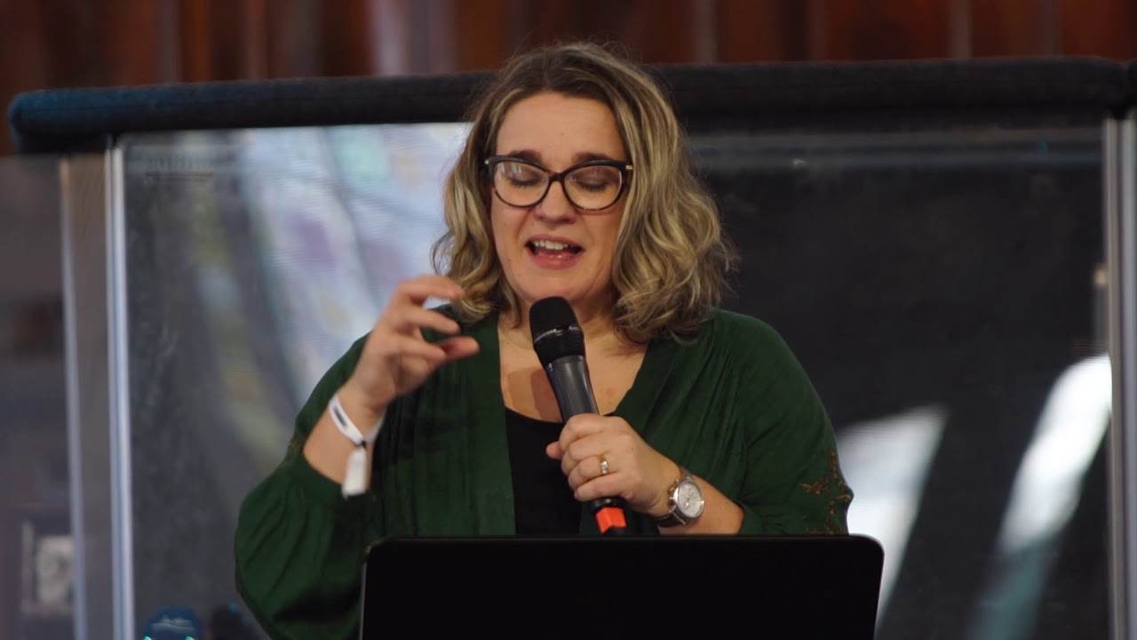 Friday Session 1 Michelle Scott - YouTube