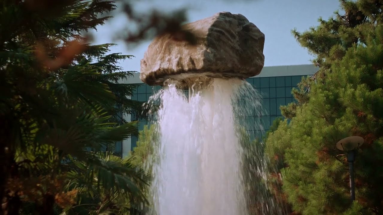 industar 61 52mm f2.8 lens with eos m cinematic test - YouTube