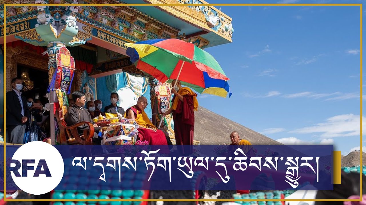 His Holiness the #DalaiLama pilgrimed the statue of Buddha in Stok ...