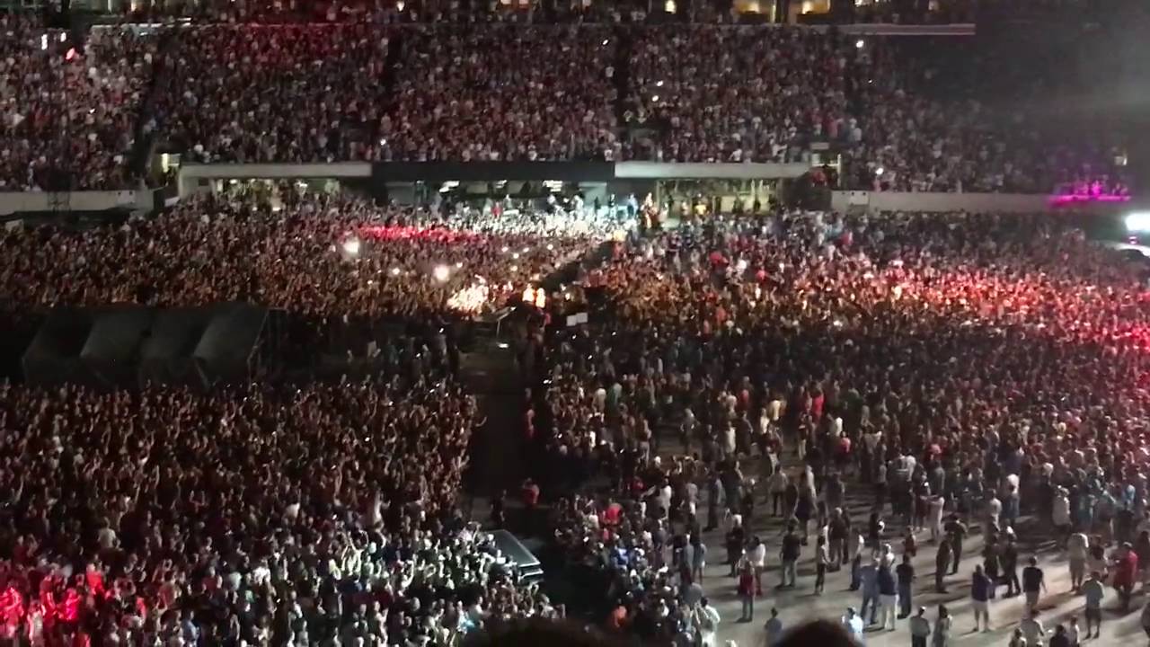 Bruce Springsteen - Hungry Heart - @ NJ MetLife Stadium - August 25th ...