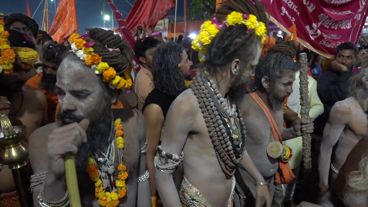 Maha Shivaratri avec les Naga Sadhus, Monts Girnar, Gujarat, Inde. 2020 ...