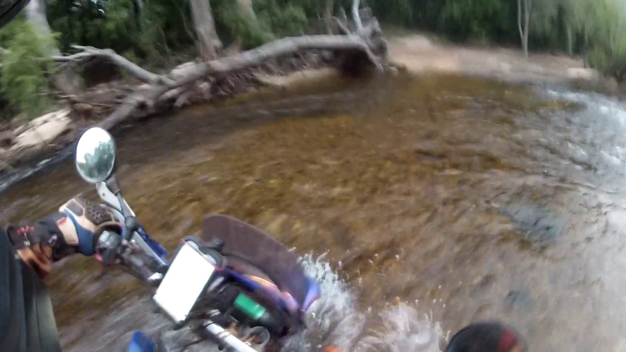 Pascoe River Frenchmans Track ALT crossing Cape York - YouTube