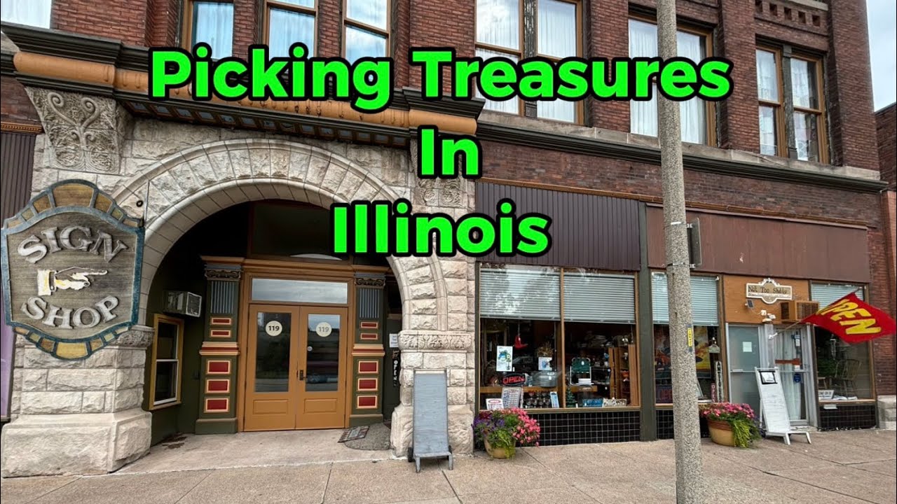 Picking Antique Treasures In Illinois - YouTube