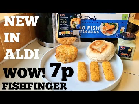 New COD & PEA FISHCAKES & 10 FISH FINGERS ALDI Food Review - YouTube