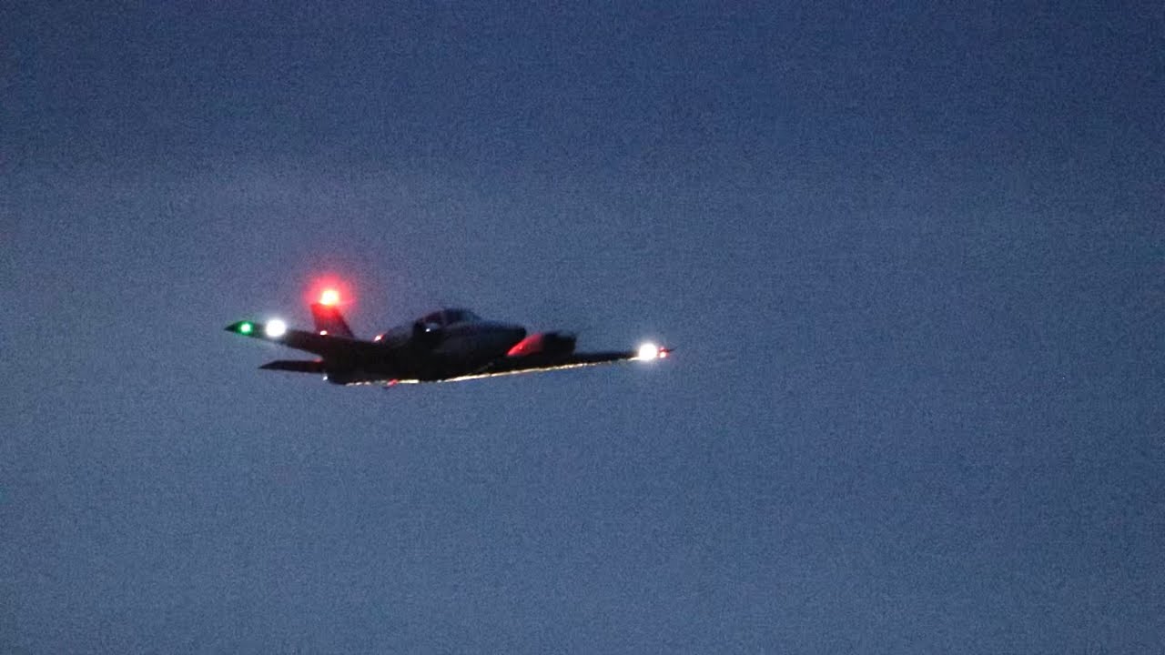 Beechcraft Baron night take off - YouTube