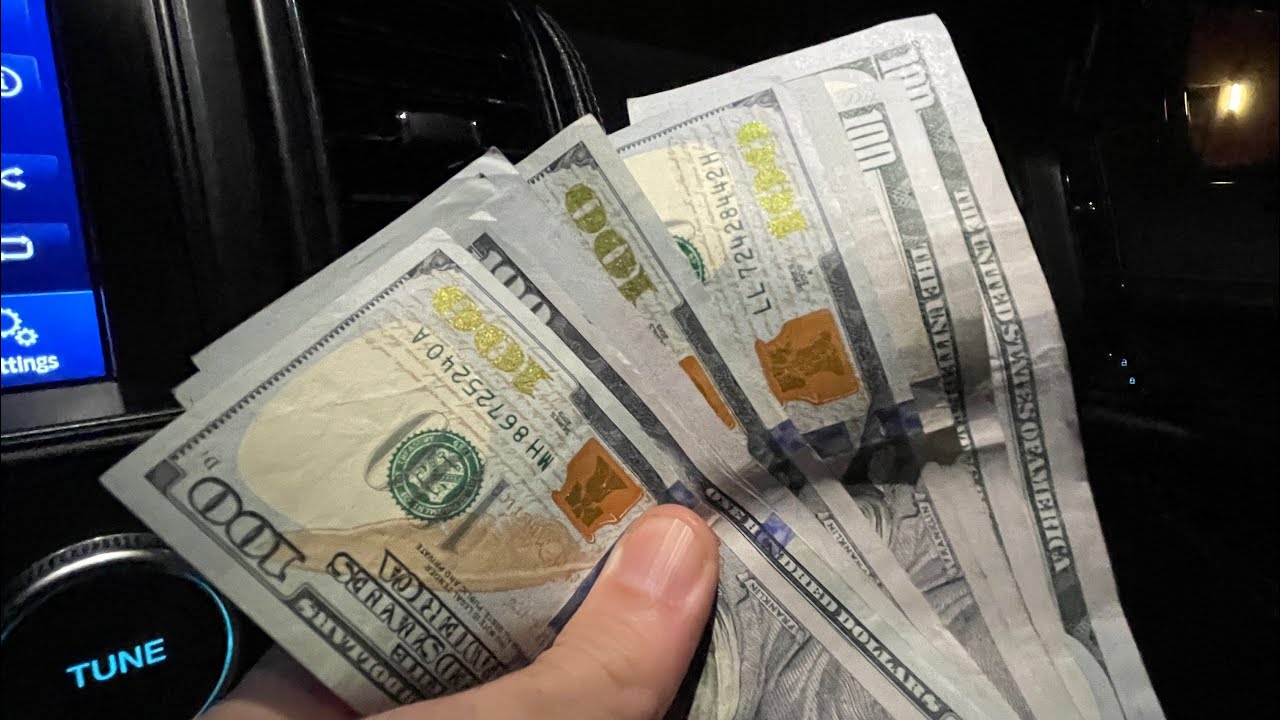 A little bit of fast cash can go a long waze - YouTube